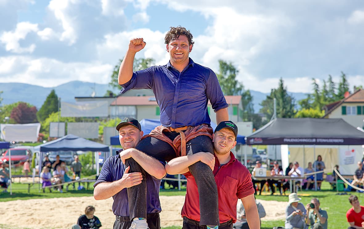 Genfer Kantonalschwingfest in Collex-Bossy: Lario Kramer sichert sich ...